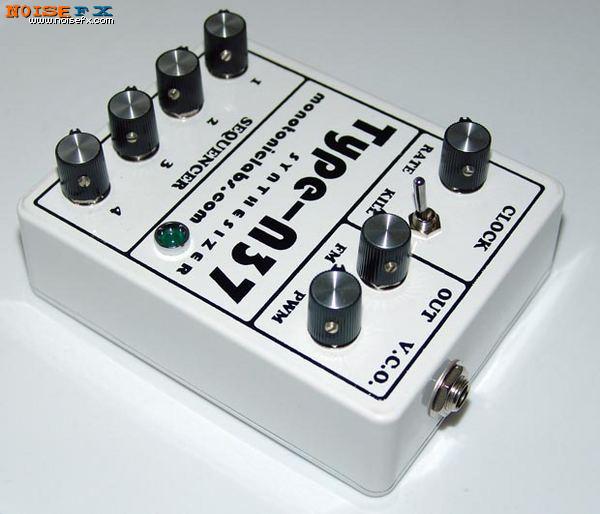 NoiseFX - Monotonic Labs Type-N37 Synthesizer