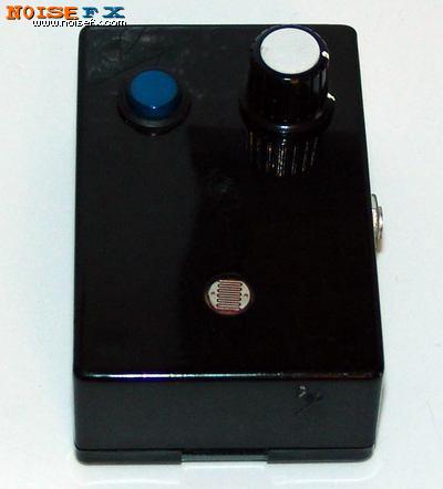 NoiseFX - PunkSynth Light Theremin Synth